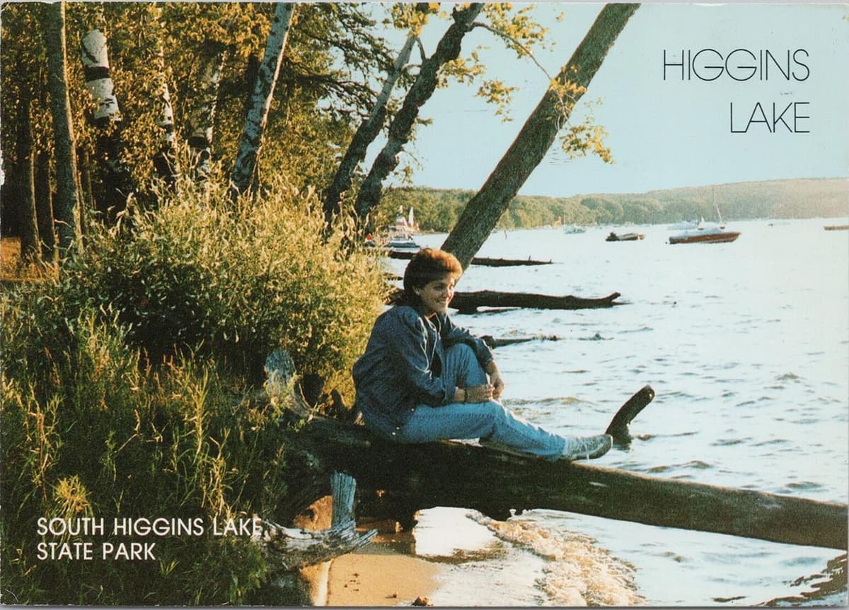 South Higgins Lake State Park Store